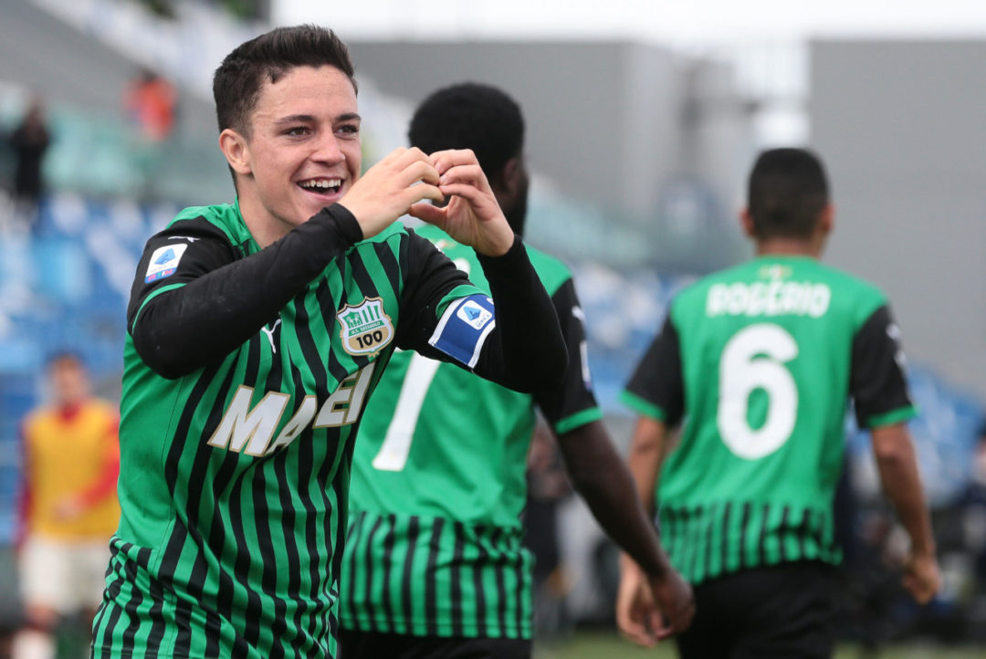 Raspadori reveals jersey collection - Football Italia