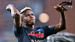 Napoli star Osimhen loses iconic face mask - Football Italia