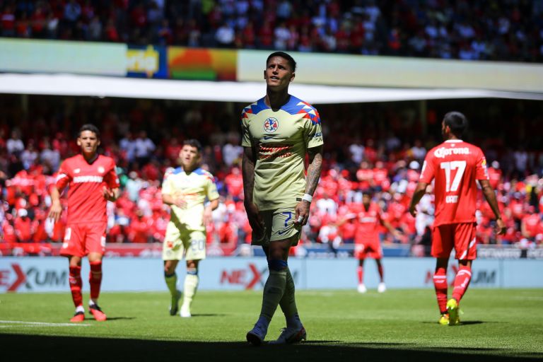 Fiorentina turn to Uruguayan Rodriguez - Football Italia