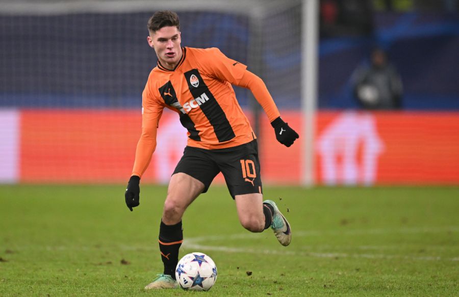 Arsenal challenge Napoli for Sudakov as Shakhtar look to Mudryk ...