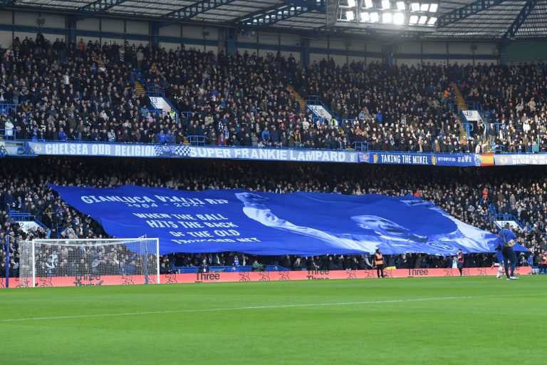 Chelsea fans honour Vialli before FA game with giant banner
