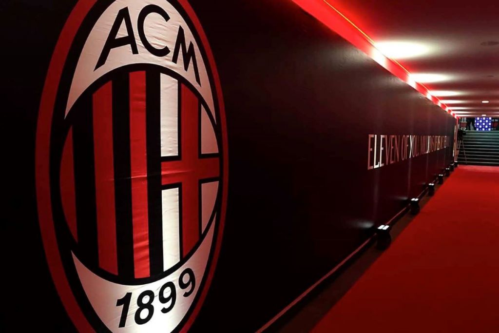 Sky Journalist reveals how much budget Milan have for a striker next ...