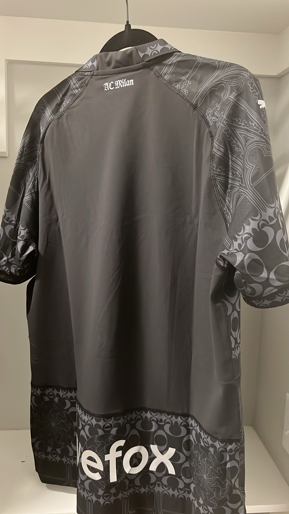 Exclusive - Unboxing the new Milan Pleasures fourth shirt