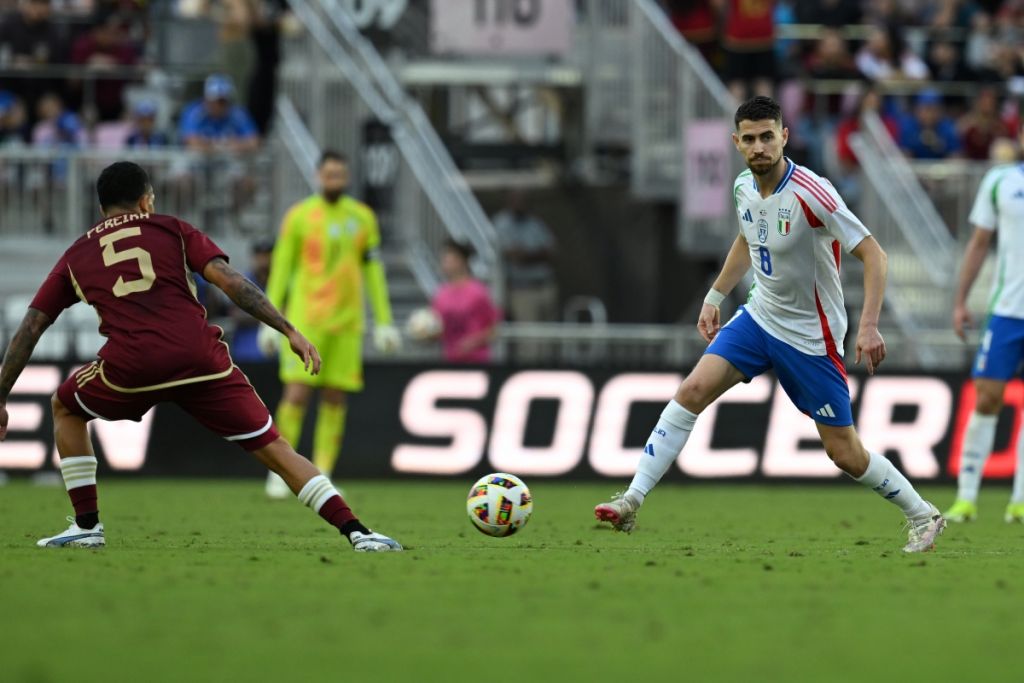 ‘Enlightened’ – Jorginho praised after Italy beat Venezuela