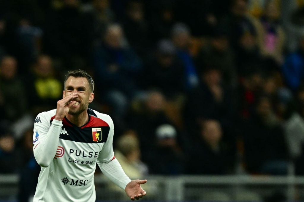 Official: Ex-Roma star Strootman announces retirement