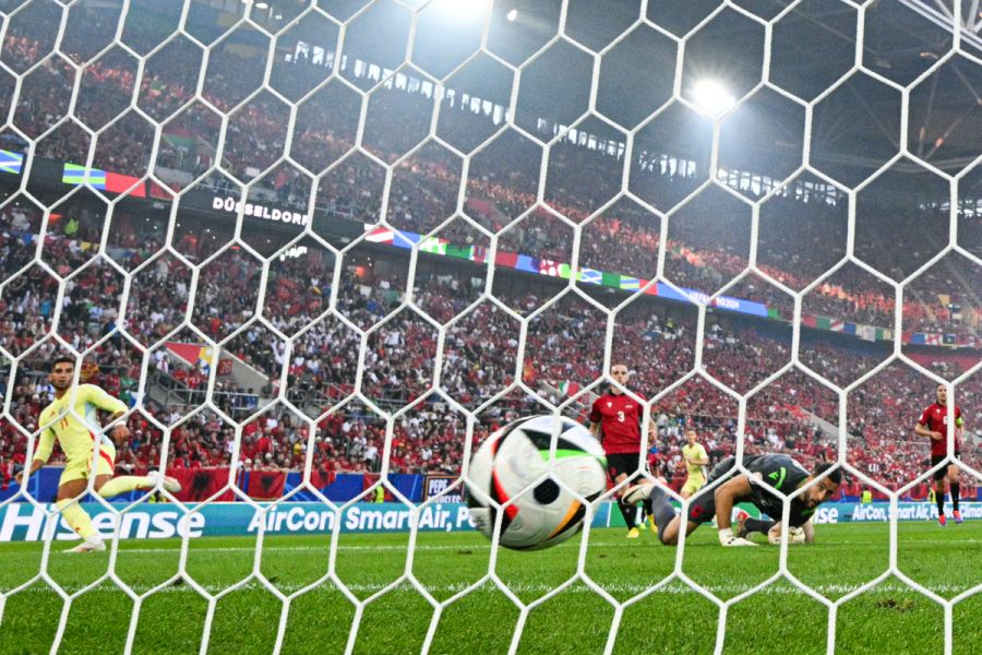 EURO 2024 - Albania 0-1 Spain: Ferran Torres perfect record
