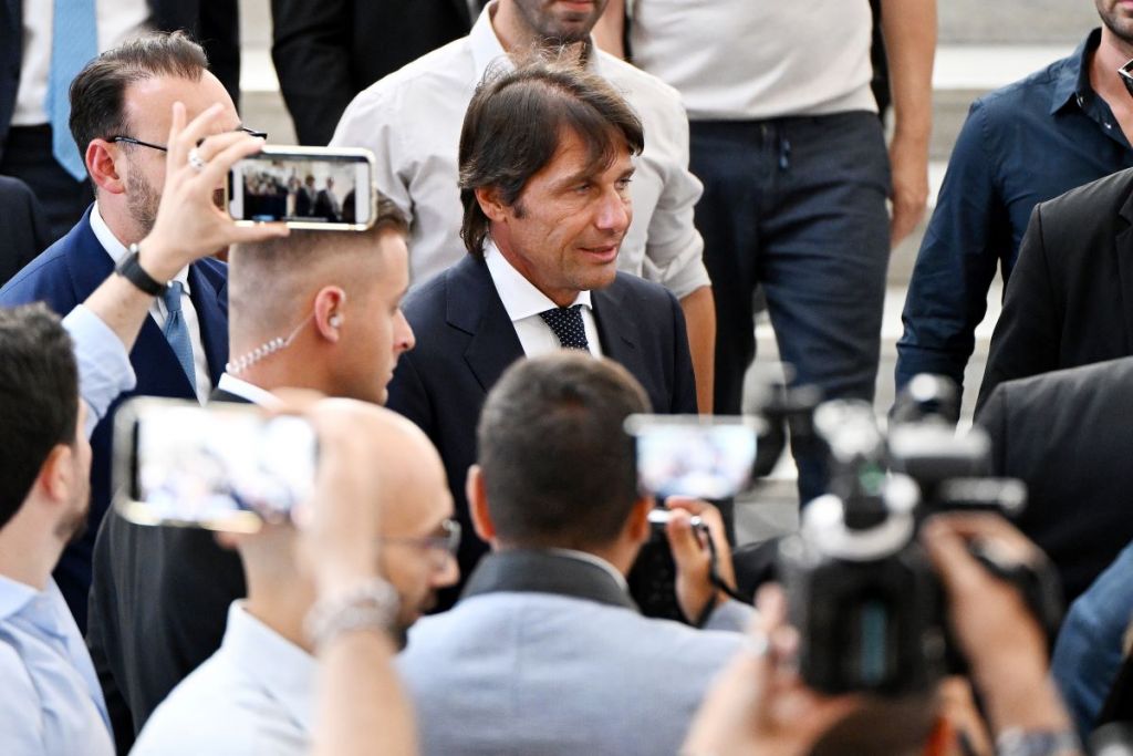 Legendary Conte training routine destroys Napoli players in first ...