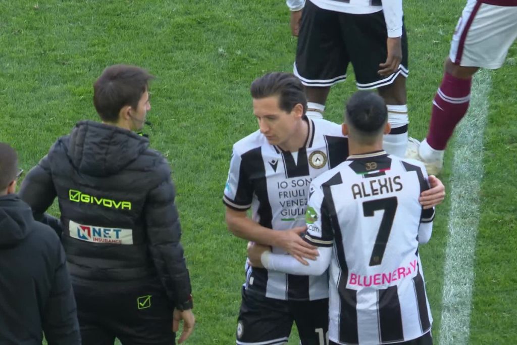 Legendary Alexis Sanchez makes Udinese return after 13 years