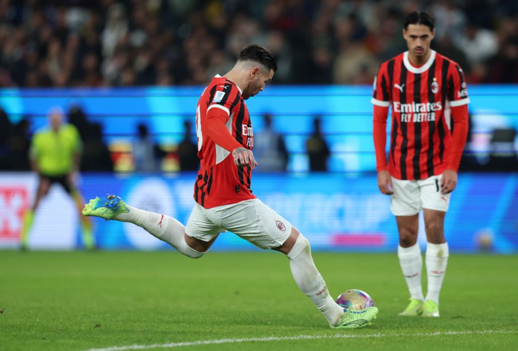 Theo Hernandez to join Milan top earners with imminent contract extension - Football Italia