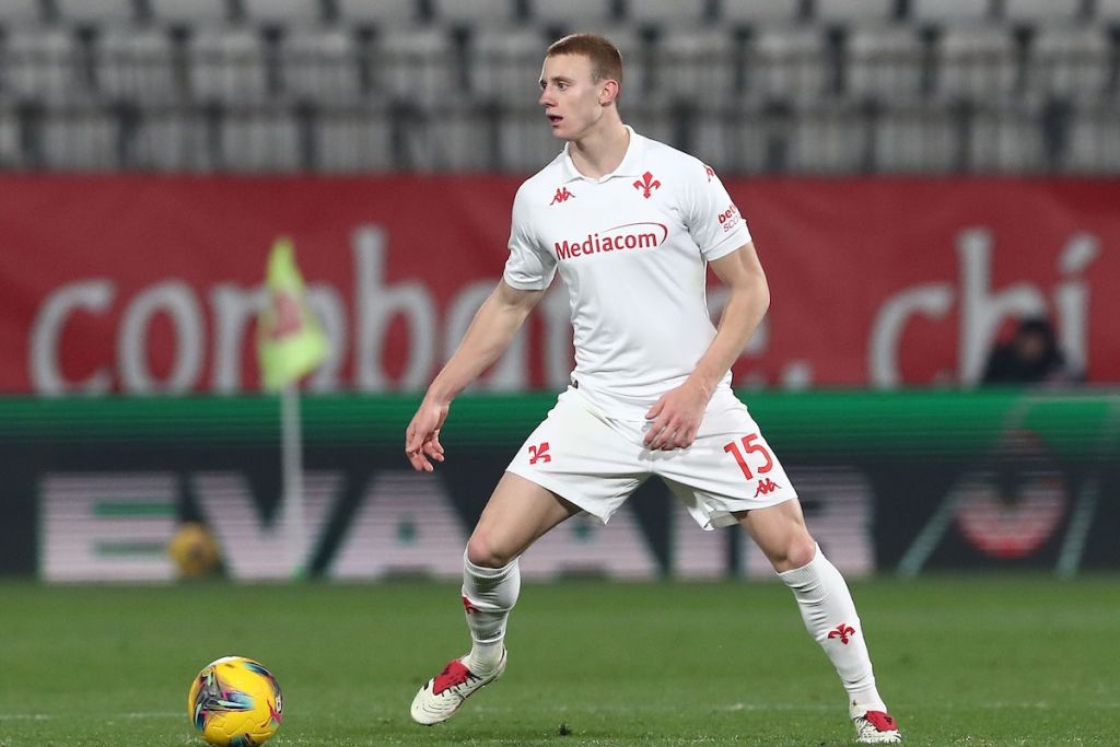 Official: Italy international and Milan target Comuzzo pens long-term ...