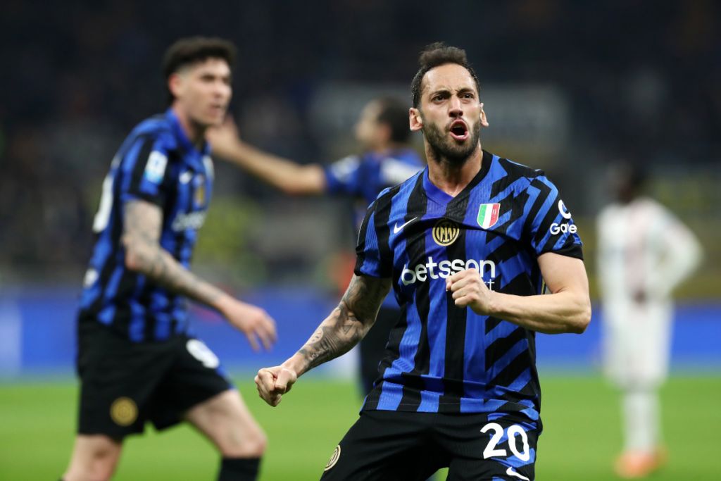Clumsy Calhanoglu sent off 35 minutes into Inter friendly match