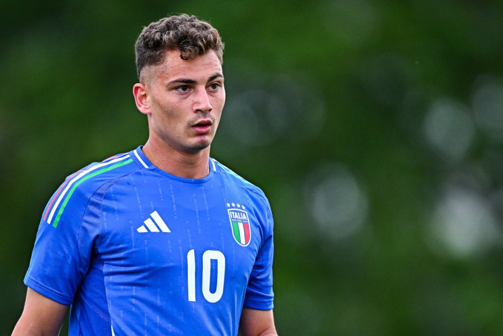 Exclusive: Cagliari close in on deal for Inter's Esposito - Football Italia