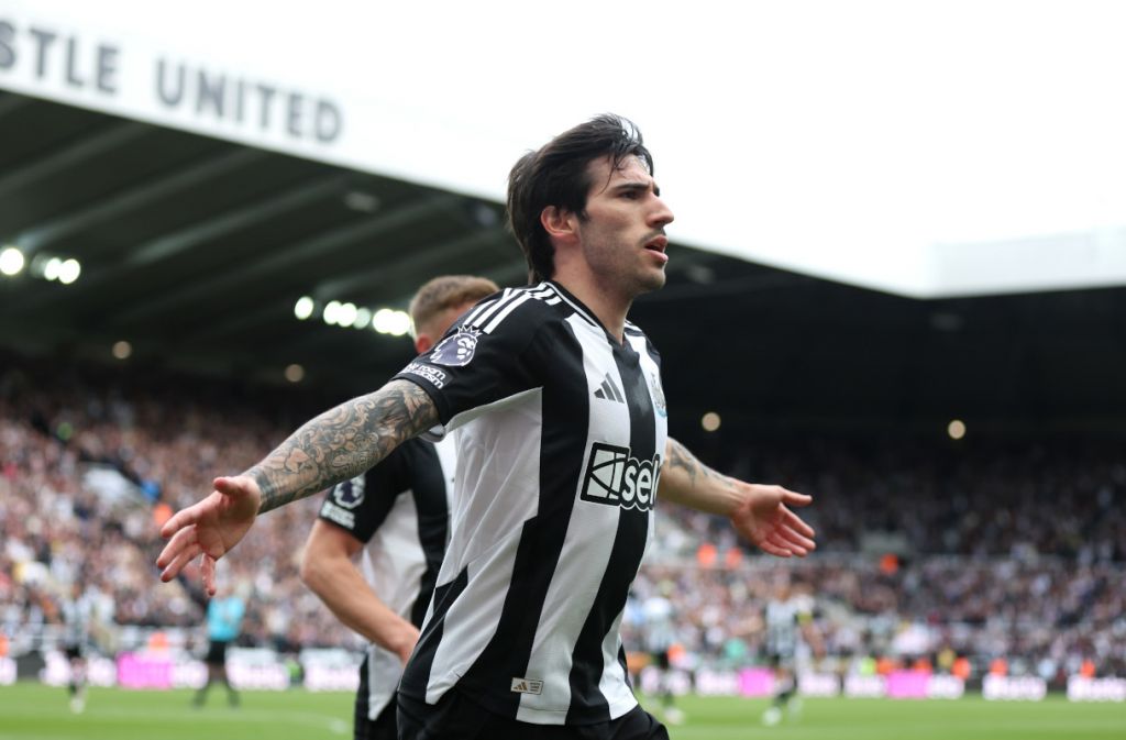 Tonali enjoying most productive season ever after Newcastle 4-1 Man ...
