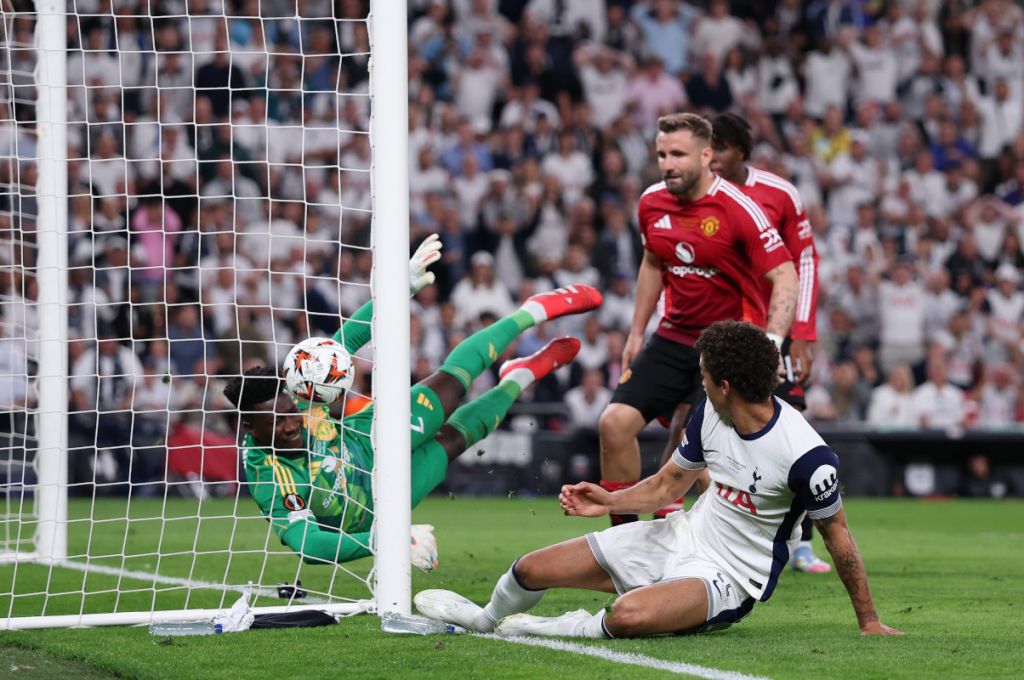 Europa League Final | Tottenham 1-0 Manchester United: Italy stars end ...