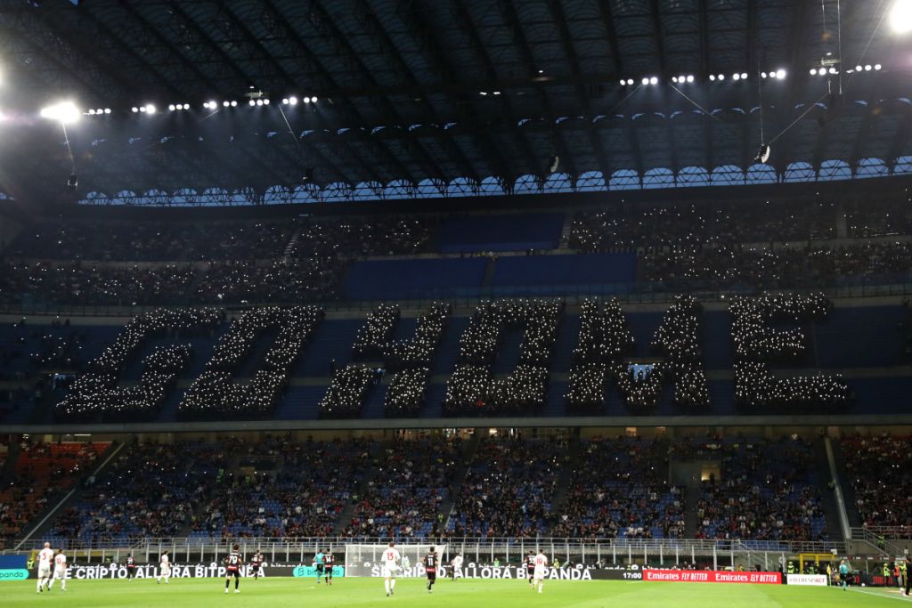 Maldini 3 shirt waved in aggressive fashion at club chiefs