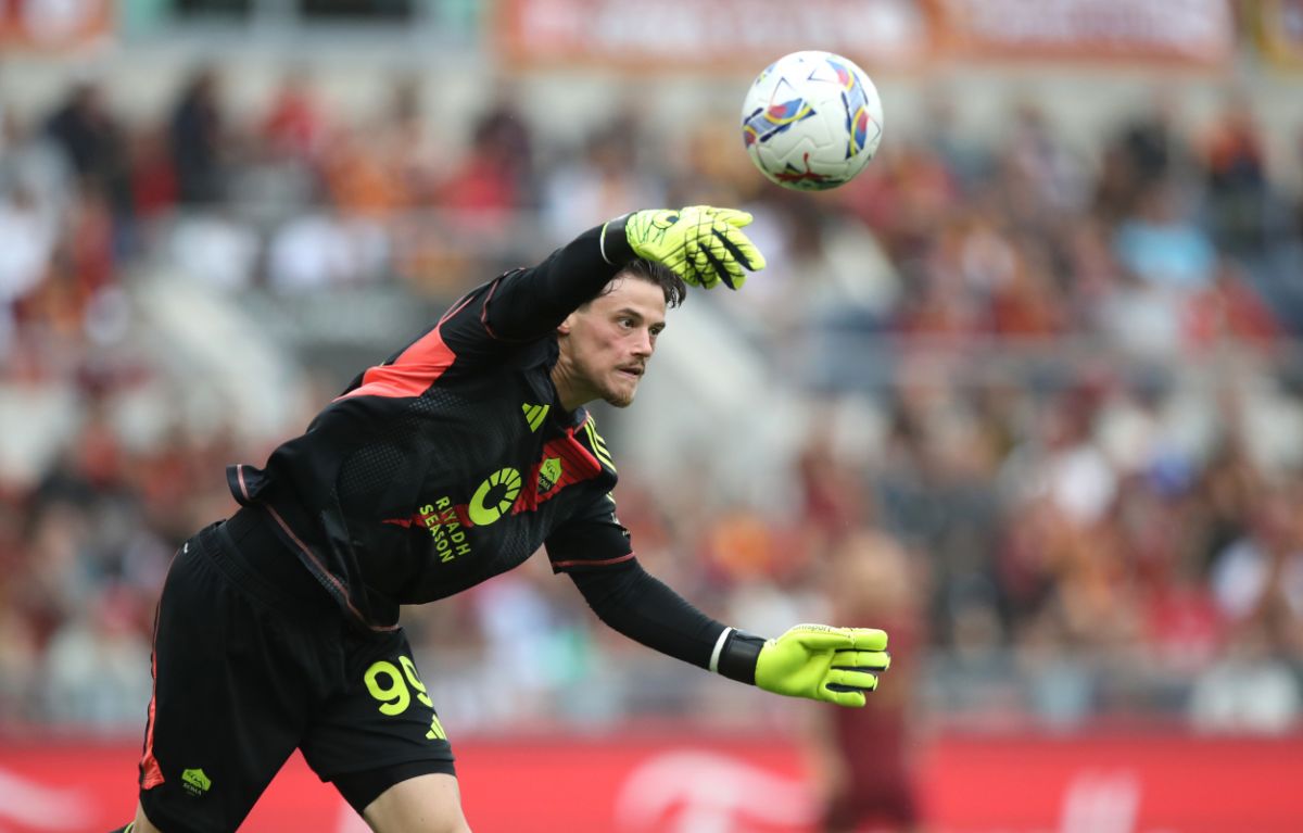 Svilar to sign AS Roma contract extension to 2030 this week: full ...