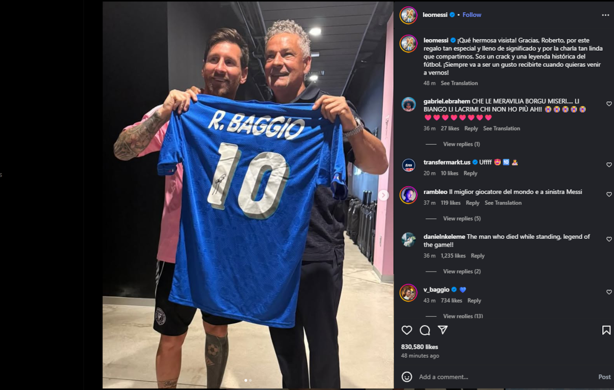Il regalo di Baggio ha reso felicissimo Messi con la maglia numero 10 ...
