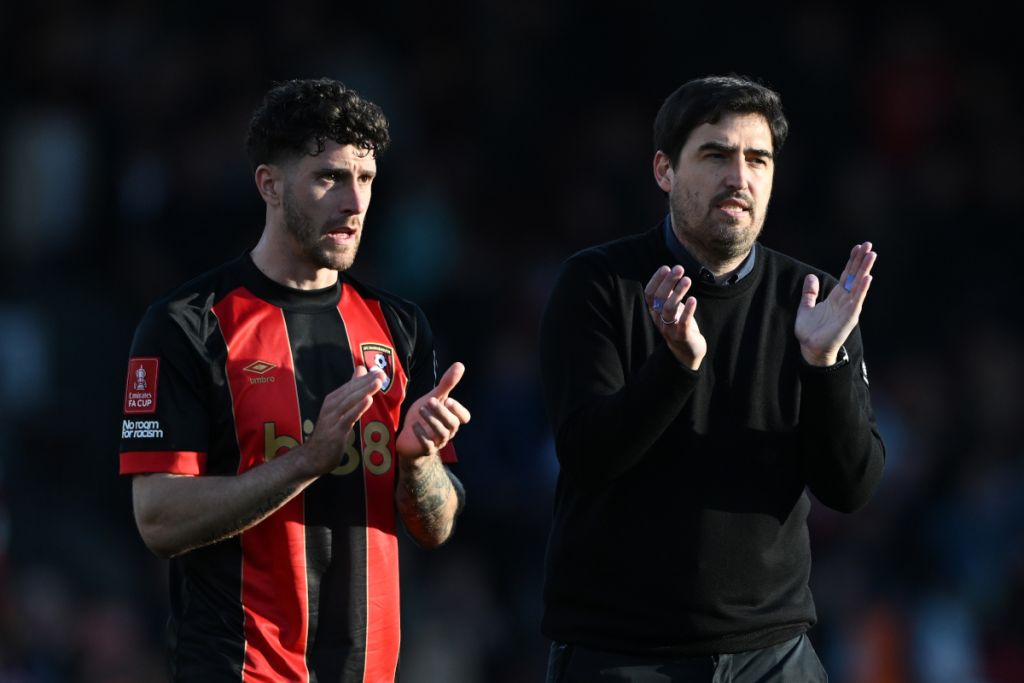 Bournemouth defender Senesi targeted by Juventus and Roma for 2025-26