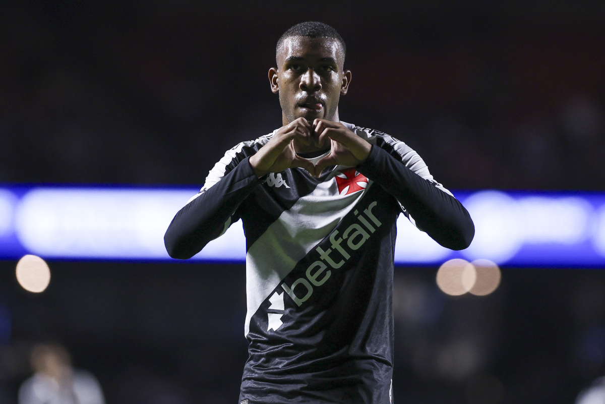 Report Rayan attracting AC Milan interest after 19-year-old talent ...