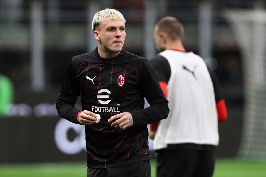 Official | AC Milan sell Alex Jimenez to AFC Bournemouth in permanent € ...