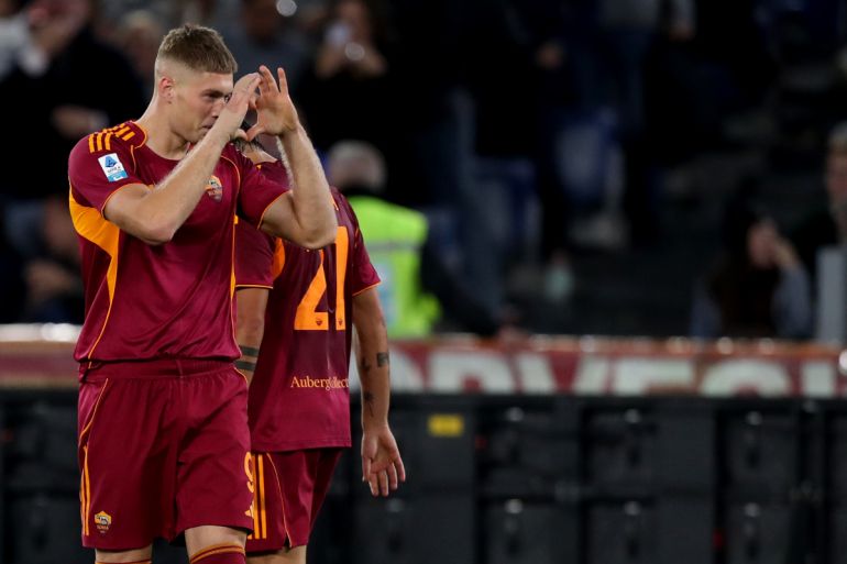 Dovbyk suffers new injury setback as AS Roma striker ruled out for 2 ...