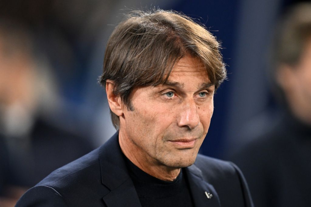 Conte returns to Napoli training after week-long absence: What happened ...