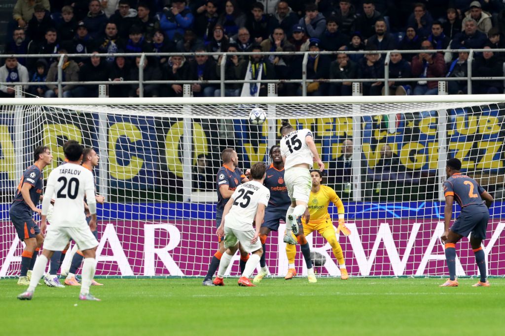 Sommer and Inter the opposite of Milan and Maignan but Chivu won’t ...