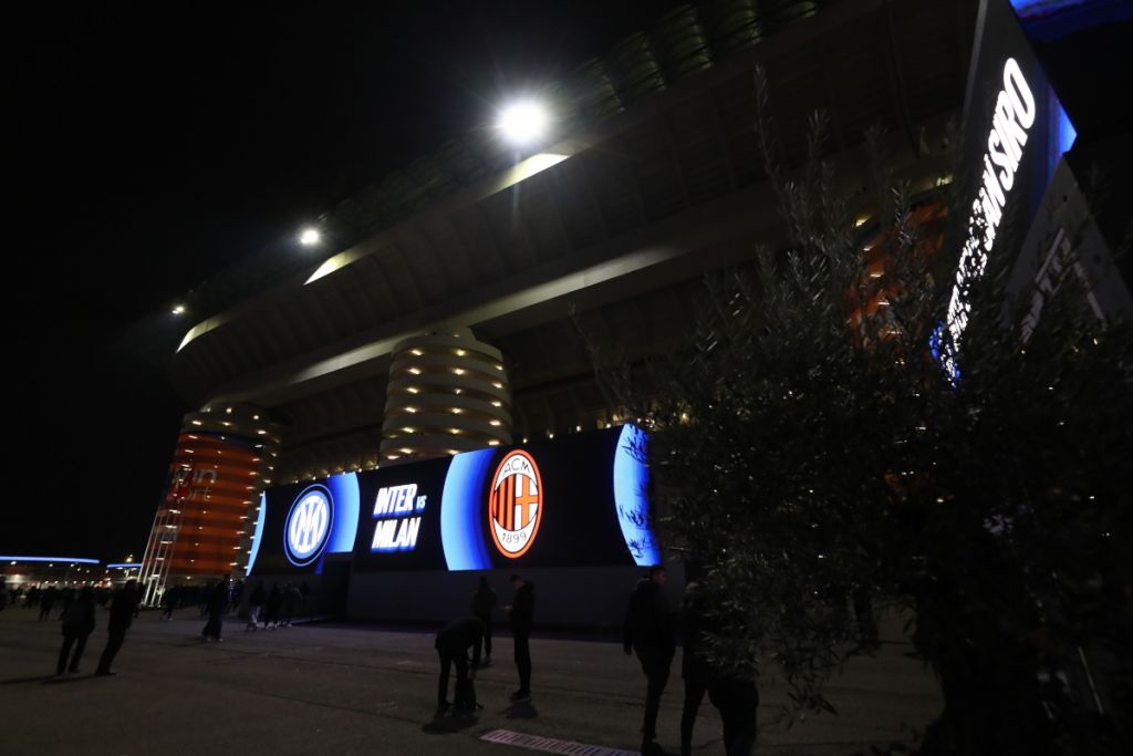 'Historic moment for Inter and AC Milan' in first derby as legendary ...