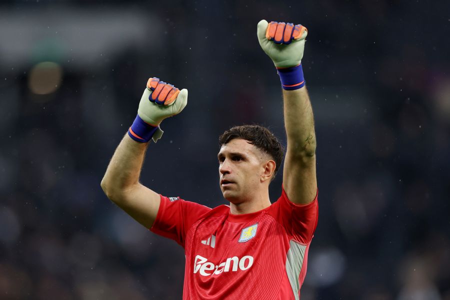 Juventus' goalkeeper hunt: Alisson preferred but Liverpool turmoil ...