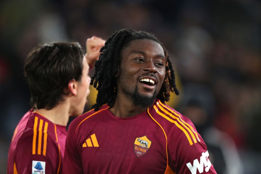 Bologna vs Roma - Kone in the stands after muscle strain persists ...