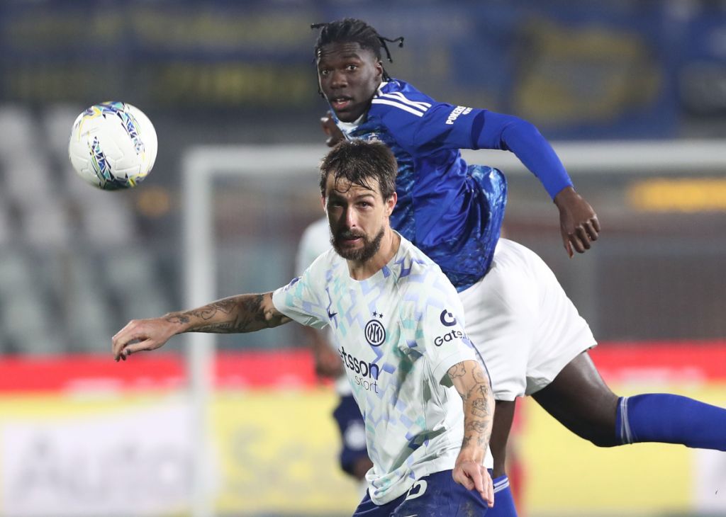 Inter ready to offer new De Vrij deal, while Acerbi targeted by Monza ...